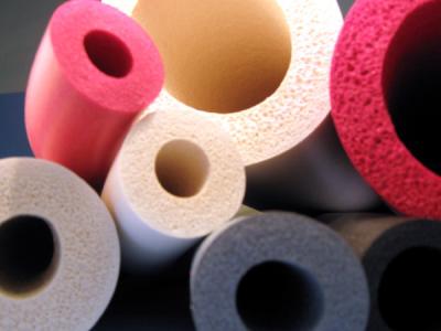 Chine Tuyauterie flexible molle d'éponge de silicone résistante à la chaleur, élongation 250-400% à vendre