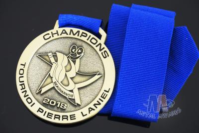 Cina Doratura antica materiale in lega di zinco delle medaglie del premio del metallo del nastro blu in vendita