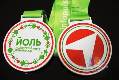 Cina La Polonia Medale placcatura bianca dello smalto della pressofusione dei medaglioni molli del premio con il nastro del sublimato in vendita