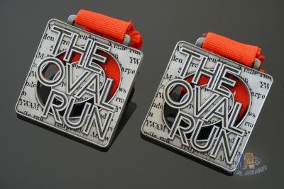 Cina Le medaglie su ordinazione del premio del metallo di funzionamento ovale di modo per gli avvenimenti sportivi, hanno annunciato in vendita