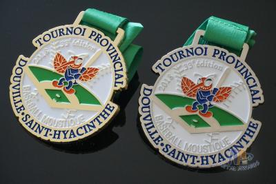 Cina Medaglie del premio del metallo di baseball di forma rotonda/medaglie correnti su ordinazione d'argento brillanti in vendita
