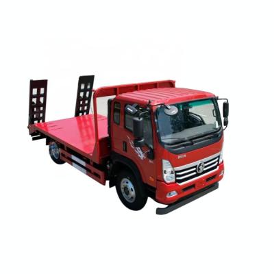 Cina Autocarri pianale Sinotruk 4x2, pianale, cambio a otto marce, pneumatici 9.00 R20 in vendita