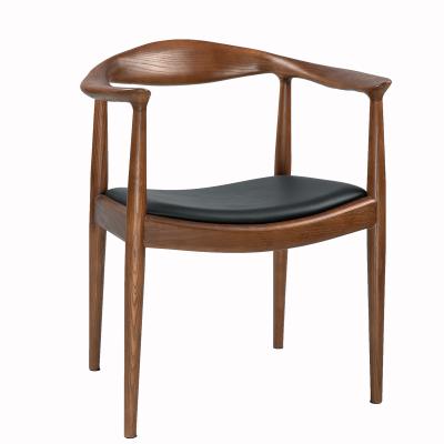 Cina Tomile 2PC Hans Wegner Kennedy Chair Walnut per il salone in vendita