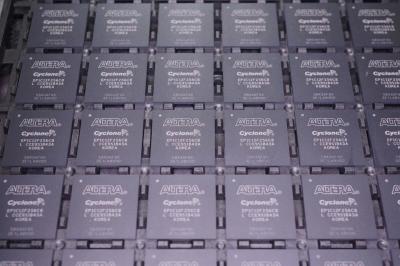 China Al-tera Ep3c16f256c8n Elektronische Komponenten Grundtransistoren Integrierte Schaltungen Mikrocontroller IC-Chips EP3C16F256C8N zu verkaufen