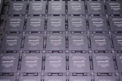 China Al-tera Ep4ce30f23c8n Elektronische Komponenten Halbleiter Verpackung Mikrocontroller Pqfp ic-Chips EP4CE30F23C8N zu verkaufen