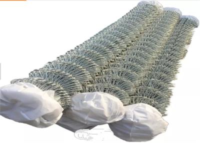 Cina Recinzione di Galvanised Chain Link del recinto del collegamento a catena di anticorrosivo 6FT 7FT 8FT in vendita