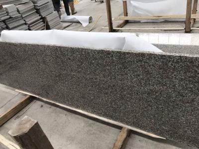 Cina Mattonelle della pietra del granito di G563 Sanbao/piastrelle per pavimento rosse cucina del granito per la pavimentazione della pavimentazione in vendita