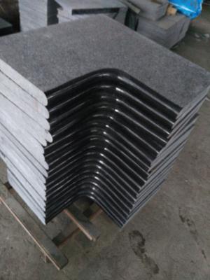 Cina La multi funzione ha lucidato le piastrelle per pavimento del granito/le piastrelle per pavimento bianche del granito galassia del nero in vendita