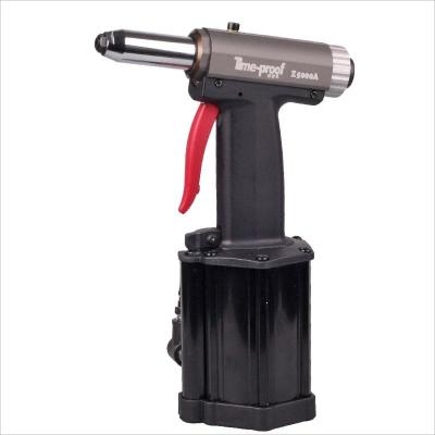 Cina Blind Rivets 2.4mm Pneumatic Hydraulic Rivet Gun 16mm Stroke Air Riveter in vendita