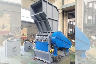 Cina Il riciclaggio della lama D2 ammassa la macchina di plastica del frantoio in vendita