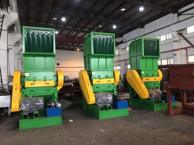 Cina Macchina per la frantumazione di plastica del coltello dell'arco, animale domestico che schiaccia la singola asse della macchina in vendita