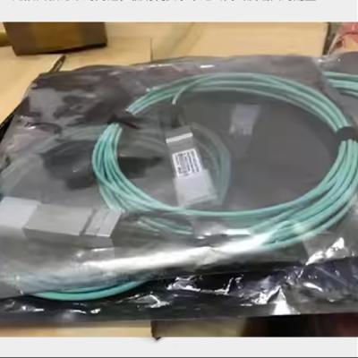 중국 VCSEL 기반을 둔 IBTA 멜라녹스 AOC 케이블 MFS1S00-H015V QSFP56 15m 판매용