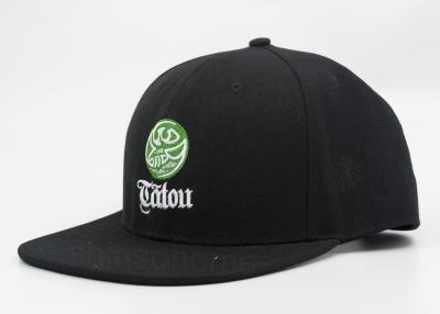 Cina Adulto sei rotture piane del nero dei cappelli di Bill dei pannelli indietro con ricamo anteriore in vendita