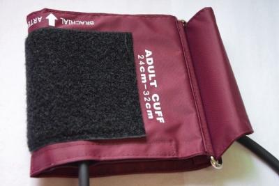 Cina accessorio di nylon dell'apparecchio medico del polsino di 37.5kPa NIBP per pressione sanguigna ambulatoria in vendita