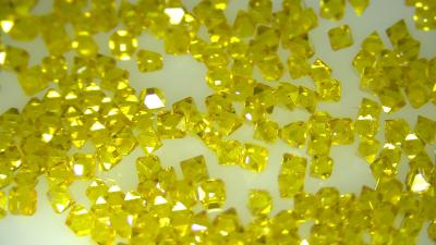 China Transparent Single Monocrystalline Diamond With Hardness 10 Density 3.5 G/cm3 for sale