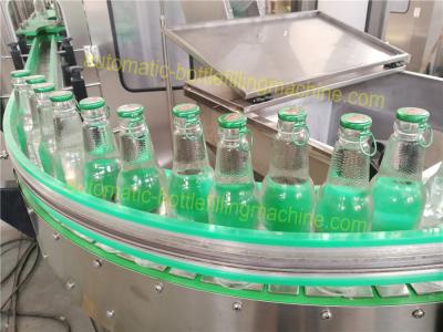 中国 機械、ガラス ビンの商業びん詰めにする機械を作る6000BPHによってびん詰めにされる水 販売のため