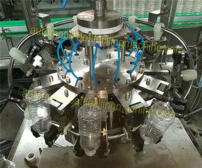 Cina Tappatrice in aumento delle teste dell'imbottigliatrice della fodera spaccata 12 automatici in vendita