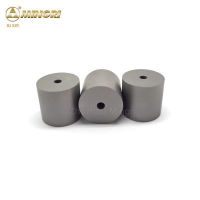 Chine La matrice se dirigeante froide cylindrique en acier de carbure de tungstène de goupilles de tungstène a adapté aux besoins du client à vendre