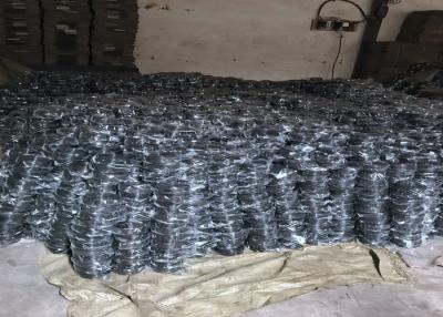 Cina Cavo verde del legame temprato il nero di BWG8 ricoperto PVC 17G SAE1008 in vendita