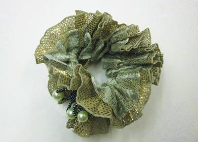 Cina Supporto elastico dei capelli di Scrunchies dei capelli netti Viridescent eleganti del panno con le perle in vendita