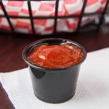 Cina Contenitore di plastica della salsa dell'alimento della tazza eliminabile della salsa dei pp Clear Black con il coperchio in vendita