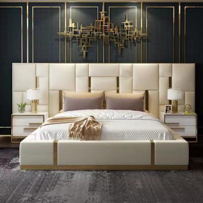 Chine Pièce de résidence hôtelière de lit de taille de Bentley Luxury Leather Cowhide King grande à vendre