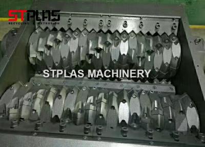 Chine Machine en caoutchouc/en bois/en plastique de défibreur, machine concasseuse en plastique de rebut à vendre