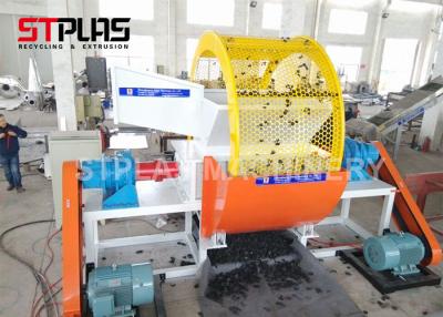 Chine Pneu personnalisable de déchets industriels d'axe de double de sortie réutilisant la machine de défibreur à vendre