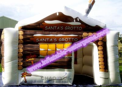 China productos inflables de la publicidad del PVC de los 5x4m, casa de la gruta de Papá Noel inflable para el ventilador del CE de la decoración de la Navidad en venta