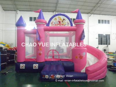 中国 コンボ ピンクのディズニーの跳躍の城のスライドCE/ULの送風機を持つ女の子のための5x5弾力がある城 販売のため