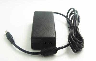 Китай 24W 12V 2A вывело наружу всеобщий переходника силы DC, C8 гнездо, шнур DC 1.5M продается