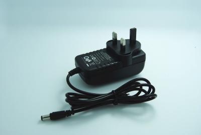 Cina 24V adattatore di potere del supporto della parete dei perni del Regno Unito 3 dell'uscita di CC 1A 24W, CE/FCC/RoHS in vendita