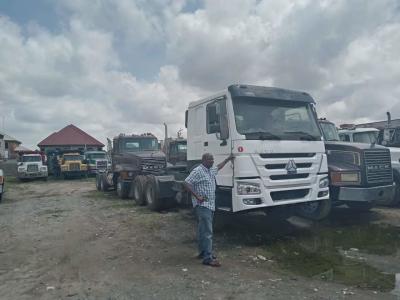 Chine Camion à décharge de carburant diesel avec couple maximal de 1000 à 1500 Nm à vendre