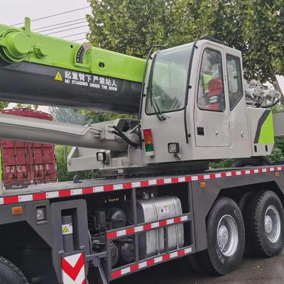 Chine 50 tonnes de pompe hydraulique Autres grues usées pour camions avec 35 tonnes de grues mobiles à rampe télescopique à vendre