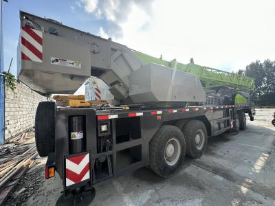 Κίνα Τελεσκόπικος άμεσος γερανό 50 τόνων 55 τόνων ZTC550 Χρησιμοποιούμενος γερανό φορτηγού με χαμηλό βάρος προς πώληση