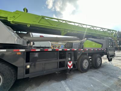 Κίνα Τελεσκόπικος άμεσος γερανό 50 τόνων 55 τόνων ZTC550 Χρησιμοποιούμενος γερανό φορτηγού με χαμηλό βάρος προς πώληση