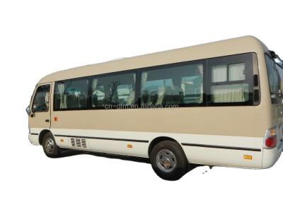 중국 소형 승용용차 사용 토요타 코스터 19-30 좌석 최고 속도 91-110 km/h 버스 모델 EQ6701LHT 판매용