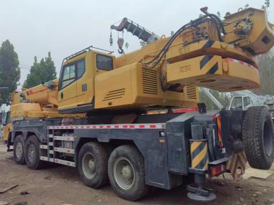 Chine Équipement de levage de grues télescopiques de 80 tonnes pour le levage de charges lourdes à vendre