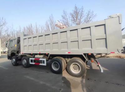 Chine 400 chevaux Sinotruk Howo LHD 12 roues 8x4 camions à bascule camions à décharge avec boîte de vitesses manuelle à vendre