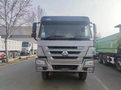 Chine 400 chevaux Sinotruk Howo LHD 12 roues 8x4 camions à bascule camions à décharge avec boîte de vitesses manuelle à vendre