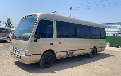 Κίνα Το Toyota Coaster 19-29 καθίσματα με συρόμενα παράθυρα και πόρτες προς πώληση
