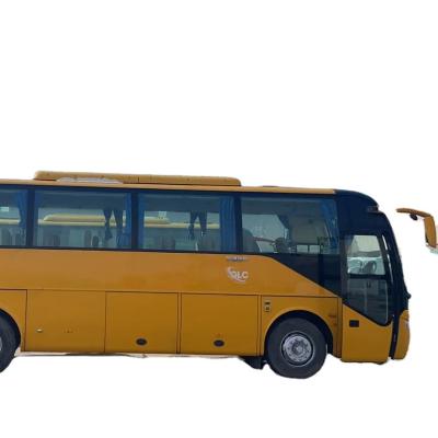 Κίνα Χρησιμοποιημένο διώροφο λεωφορείο με 55 θέσεις και χειροκίνητο κιβώτιο. προς πώληση
