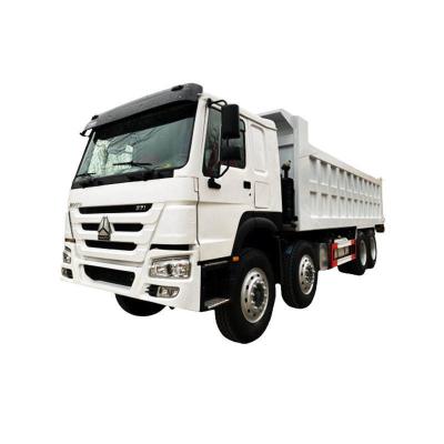 Κίνα 420hp 8x4 12 τροχούς χρησιμοποιημένα φορτηγά με 300-400L χωρητικότητα δεξαμενής καυσίμου στο Howo προς πώληση