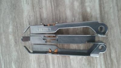 중국 40081833 CV 03 높은 쪽으로 05 CTFR 8x2 지류를 위한 ASM JUKI 지류 표지 판매용