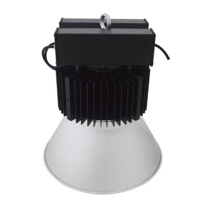 Cina Illuminazione commerciale della baia di IP65 400watt LED alta/illuminazione del baldacchino in vendita