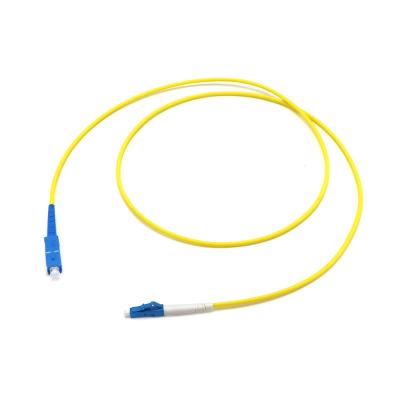 中国 Lc/Sc/Fc/St G652d 9/125 Smの光ファイバーのパッチ・コードの単信 販売のため