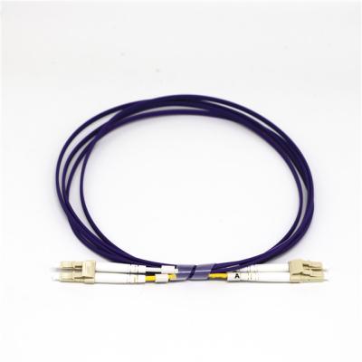중국 OEM OM4 LC/UPC 연결관을 가진 다중 상태 이중 광섬유 접속 코드 판매용