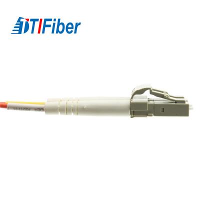 China cabo de remendo OM1 da fibra ótica de 0.9mm OFNP LC 62,5/125 com baixa perda de inserção à venda