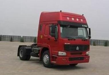 Cina Sinotruk LHD o camion del motore primo di RHD per il rimorchio dei rimorchi dei semi in vendita