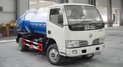 Cina Dongfeng 5000Liters ha utilizzato il camion cisterna di aspirazione delle acque luride di vuoto con buona qualità calda nella vendita in vendita
